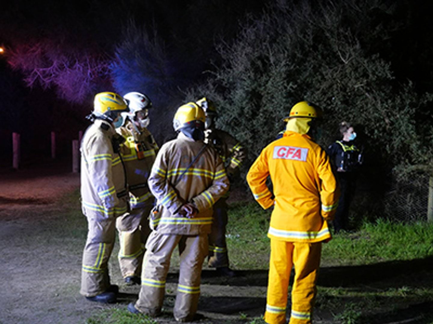 Multiple beach boxes alight in Rosebud | Fire Rescue Victoria